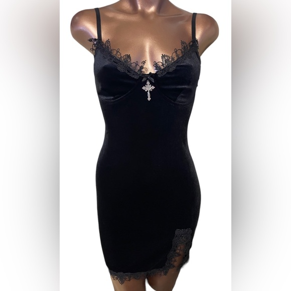 Dresses | Nwot Velvet Gothic Lace Trim Slip Dress | Poshmark